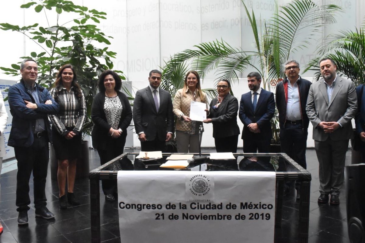 Gobierno De La Cdmx Entregó Ley Orgánica De La Secretaría De Seguridad